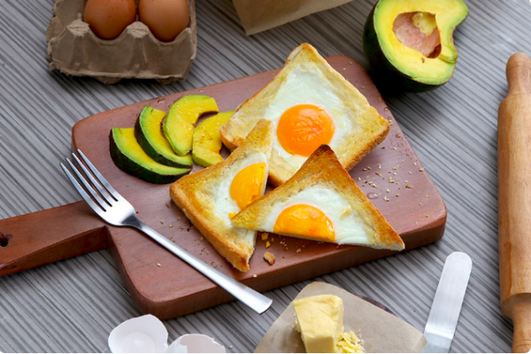 Twisted Sunshine Egg Toast – Food Thinkers